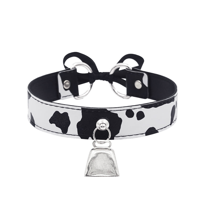 Cow Print Collar with Silver Bell – ademishia